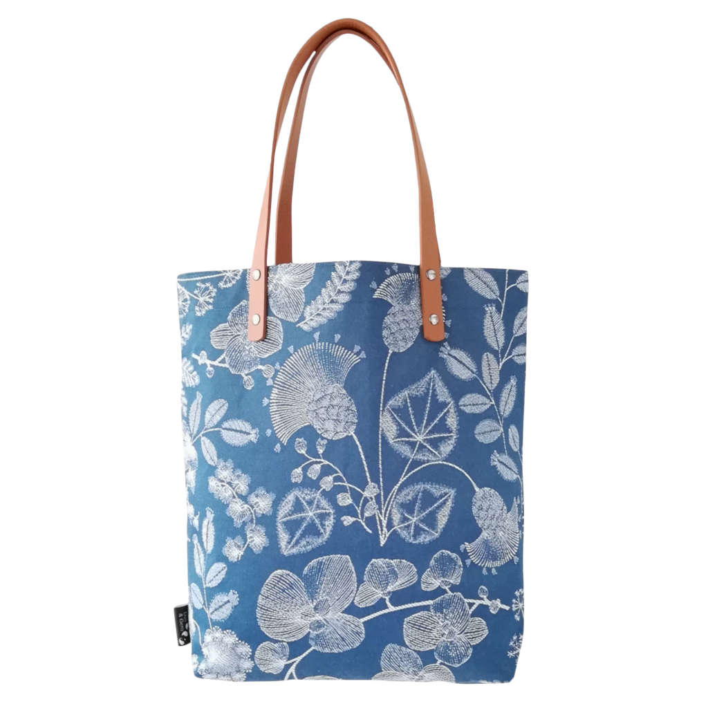 Tote bag Toile Scandinave brodée bleue – Dus & Gero, Sacs Mode Déco